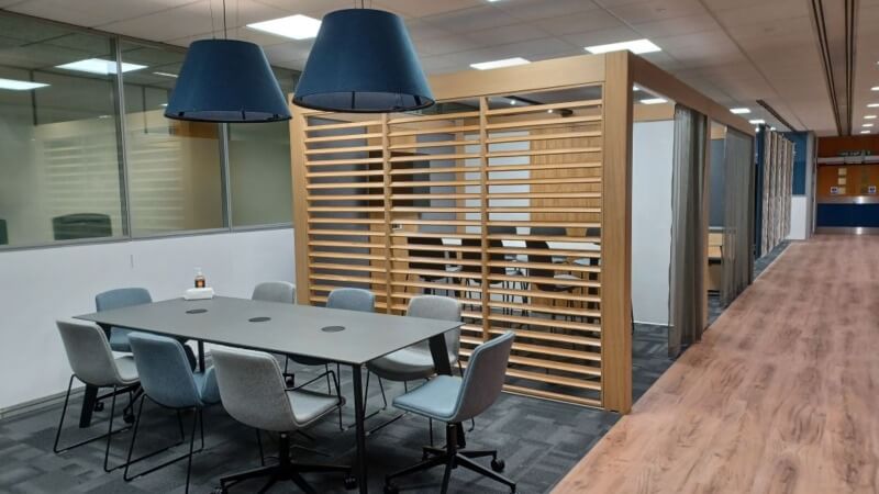 How to landscape with furniture in open plan office design